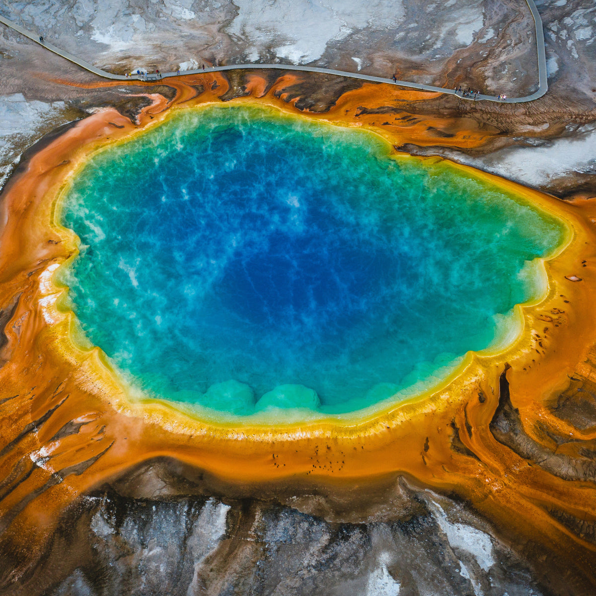 Exploring Yellowstone’s Geology: Features, History, & More – Muir Way